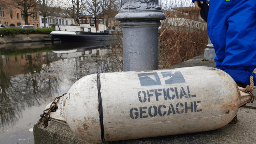 Geocaching code tabellen en geheimschrift - Geocachen.nl